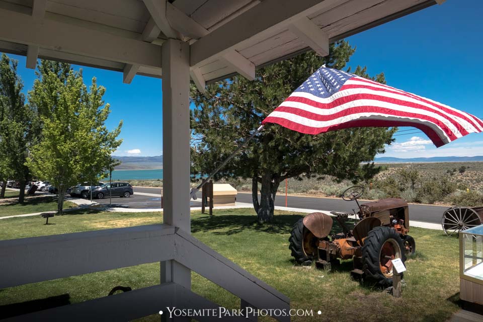 Lee Vining Town: High Desert Small Town America | Yosemite Park Photos
