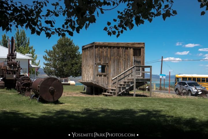 Lee Vining Town: High Desert Small Town America | Yosemite Park Photos